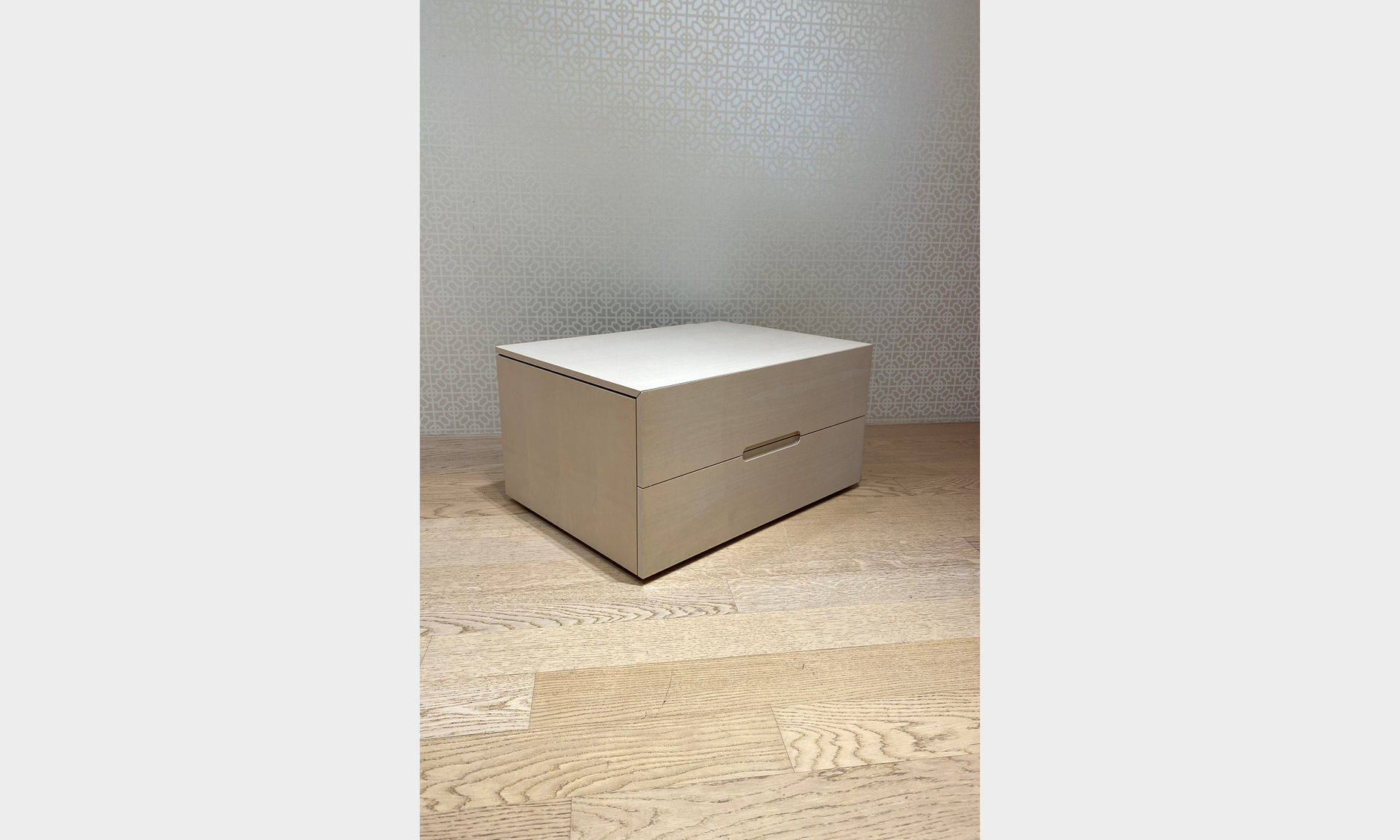 Nachttisch Wellis gross | Scheuber AG Raumgestaltung